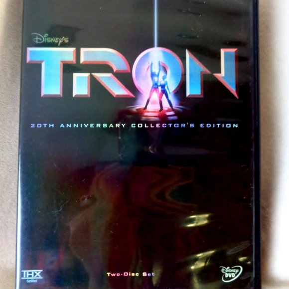 Disney | Media | Tron 2th Anniversary Wide Screen Two Disc Dvd Set ...